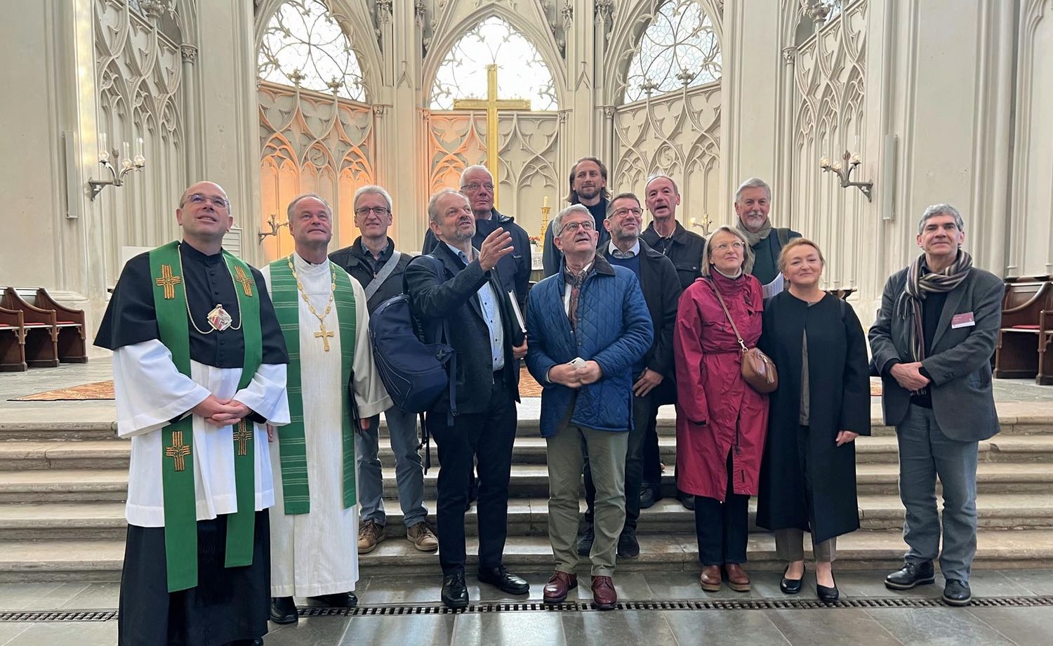 Dombaumeister:Wenn die Kathedrale fertig ist, geht die Welt unter